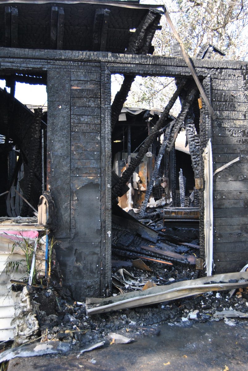 Family Of Five Loses Home In Overnight Fire – The Edina Sentinel