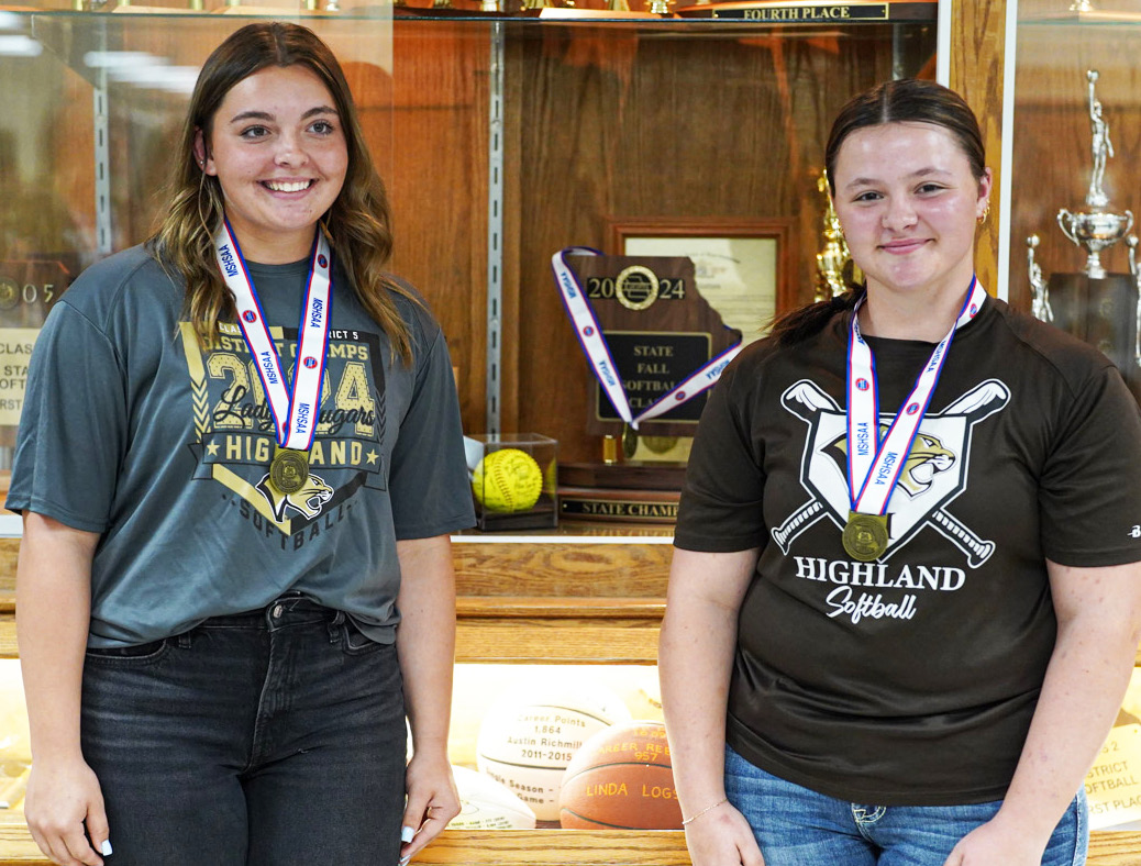 Highland HS Holds Softball Championship Celebration – The Edina Sentinel